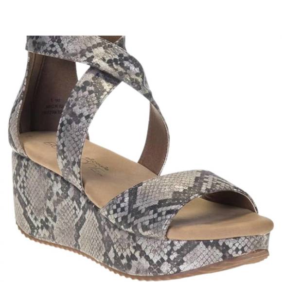 Corkys | Shoes | New Corkys Footwear Womens Fay Wedge In Snake | Poshmark